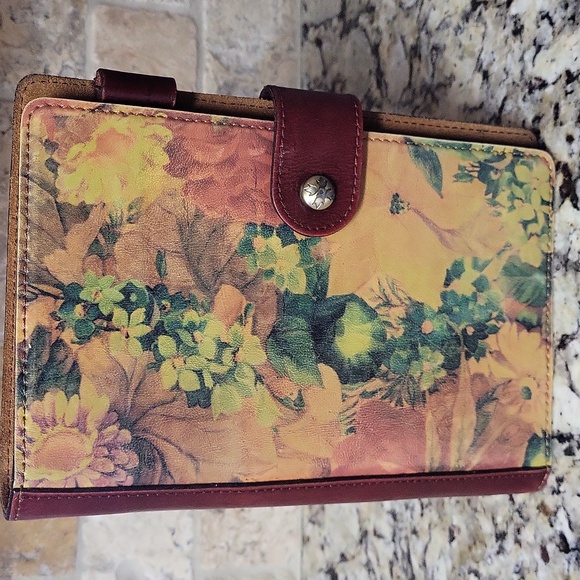 Patricia Nash | Office | Patricia Nash Chieti Journal | Poshmark